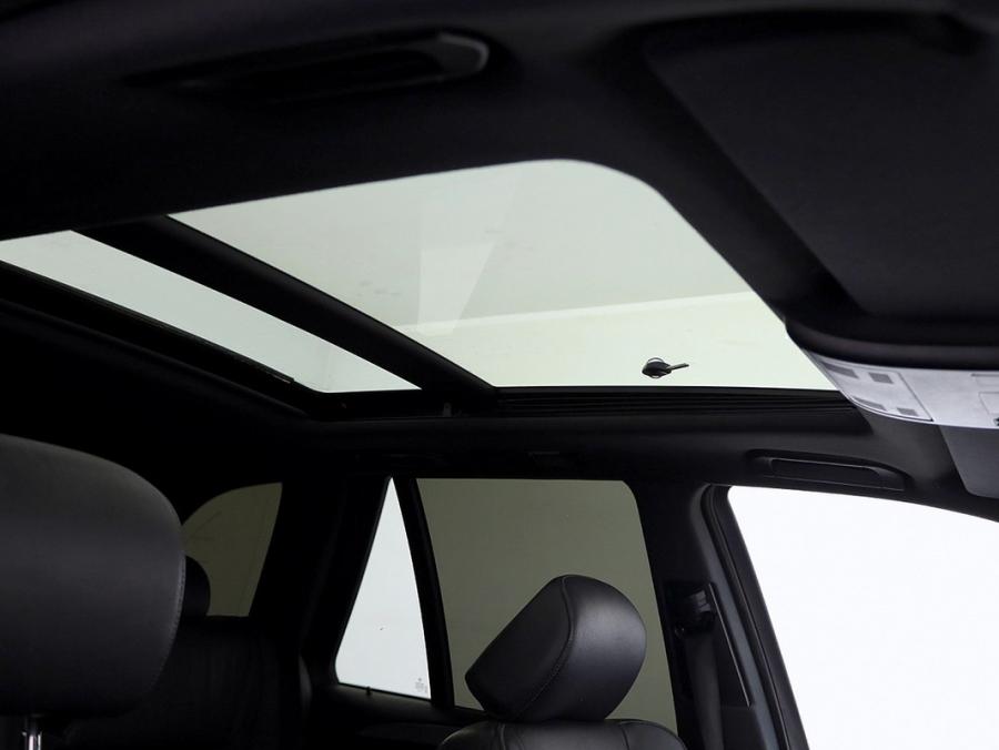 Black BMW X5 2004 in Tallinn, with an engine capacity of 3.00 L and mileage of 657 thousand km for 2699 €, photo 18 on AUTOMOTO.COM.LV