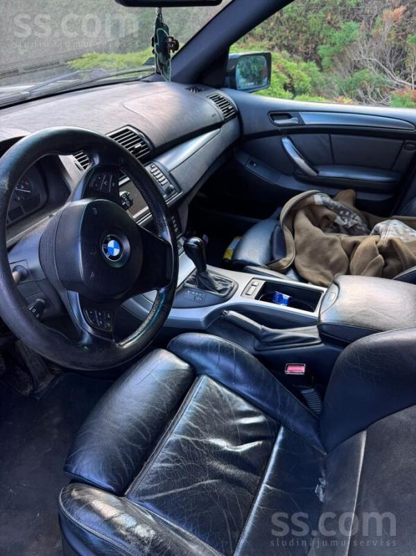 Melns BMW X5 2004 Ventspils, ar dzinēja tilpumu 3.00 L un nobraukumu 355 tūkst. km par 2600 €, foto 6 vietnē AUTOMOTO.COM.LV