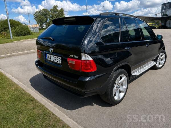 Черный БМВ Х5 2004 в Рига, объемом двигателя 3.00 л и пробегом 335 тыс. км за 5900 €, фото 5 на AUTOMOTO.COM.LV