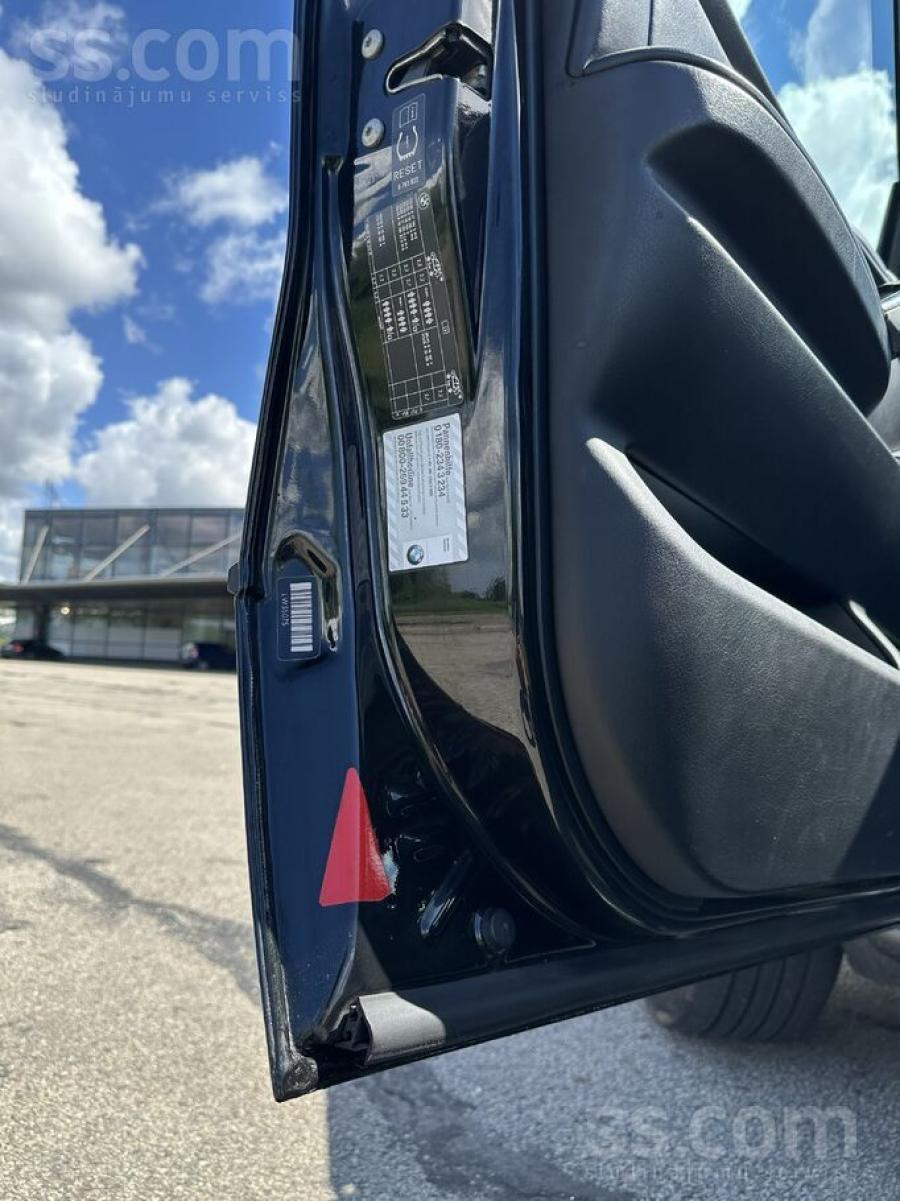 Melns BMW X5 2004 Rīga, ar dzinēja tilpumu 3.00 L un nobraukumu 335 tūkst. km par 5900 €, foto 15 vietnē AUTOMOTO.COM.LV