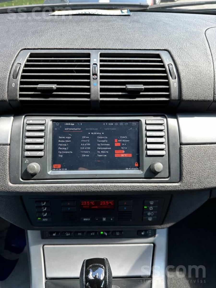 Melns BMW X5 2004 Rīga, ar dzinēja tilpumu 3.00 L un nobraukumu 335 tūkst. km par 5900 €, foto 34 vietnē AUTOMOTO.COM.LV