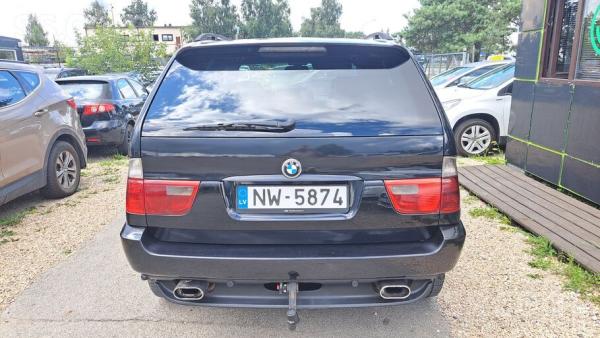Black BMW X5 2004 in Riga, with an engine capacity of 3.00 L and mileage of 300 thousand km for 5500 €, photo 6 on AUTOMOTO.COM.LV