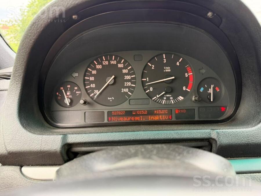 Melns BMW X5 2004 Bauska, ar dzinēja tilpumu 3.00 L un nobraukumu 525 tūkst. km par 3300 €, foto 13 vietnē AUTOMOTO.COM.LV