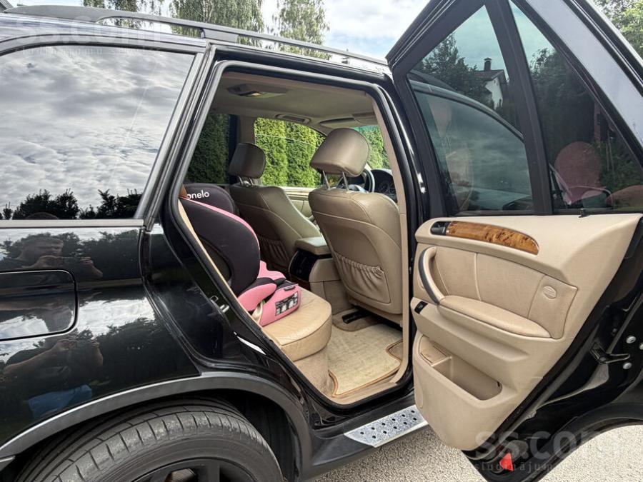 Melns BMW X5 2004 Rīga, ar dzinēja tilpumu 3.00 L un nobraukumu 376 tūkst. km par 5400 €, foto 11 vietnē AUTOMOTO.COM.LV
