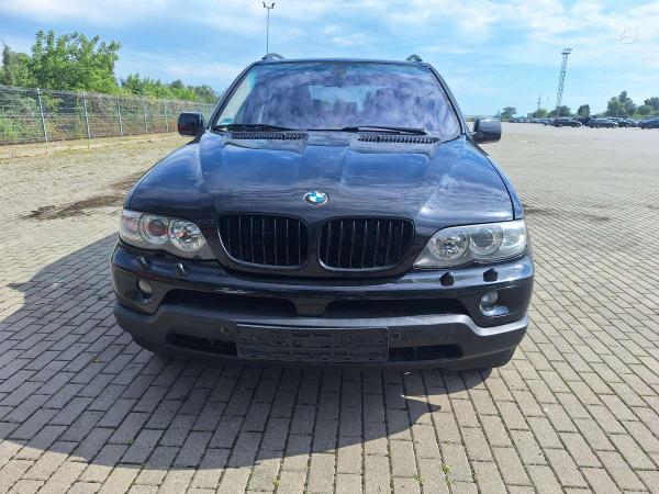 Melns BMW X5 2004 Marijampole, ar dzinēja tilpumu 2.99 L un nobraukumu 289 tūkst. km par 4900 €, foto 2 vietnē AUTOMOTO.COM.LV