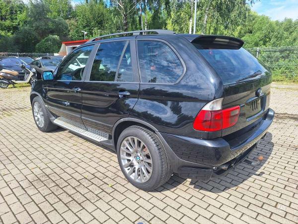 Melns BMW X5 2004 Marijampole, ar dzinēja tilpumu 2.99 L un nobraukumu 289 tūkst. km par 4900 €, foto 7 vietnē AUTOMOTO.COM.LV