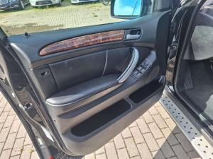 Melns BMW X5 2004 Marijampole, ar dzinēja tilpumu 2.99 L un nobraukumu 289 tūkst. km par 4900 €, foto 15 vietnē AUTOMOTO.COM.LV
