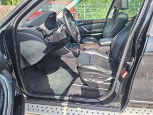 Melns BMW X5 2004 Marijampole, ar dzinēja tilpumu 2.99 L un nobraukumu 289 tūkst. km par 4900 €, foto 16 vietnē AUTOMOTO.COM.LV