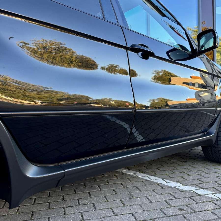 Black BMW X5 2004 in Kaisiadorys, with an engine capacity of 2.99 L and mileage of 223 thousand km for 4750 €, photo 22 on AUTOMOTO.COM.LV
