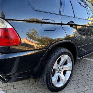 Black BMW X5 2004 in Kaisiadorys, with an engine capacity of 2.99 L and mileage of 223 thousand km for 4750 €, photo 23 on AUTOMOTO.COM.LV