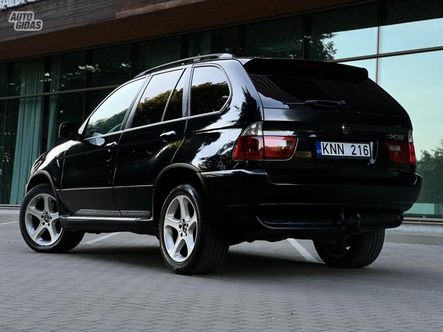 Black BMW X5 2004 in Kaunas, with an engine capacity of 3.00 L and mileage of 0 thousand km for 4200 €, photo 4 on AUTOMOTO.COM.LV