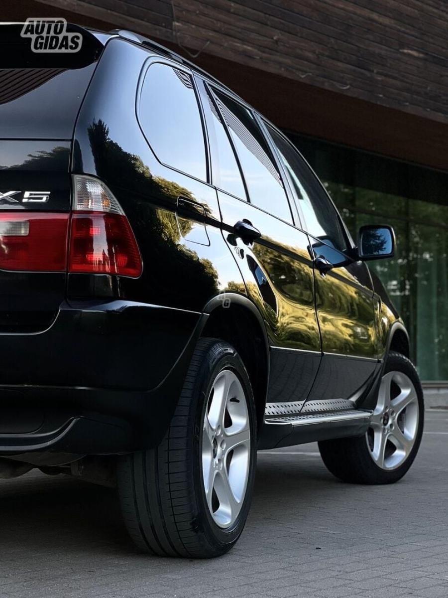 Black BMW X5 2004 in Kaunas, with an engine capacity of 3.00 L and mileage of 0 thousand km for 4200 €, photo 15 on AUTOMOTO.COM.LV