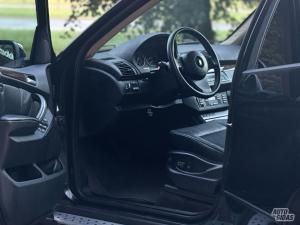 Black BMW X5 2004 in Kaunas, with an engine capacity of 3.00 L and mileage of 0 thousand km for 4200 €, photo 21 on AUTOMOTO.COM.LV