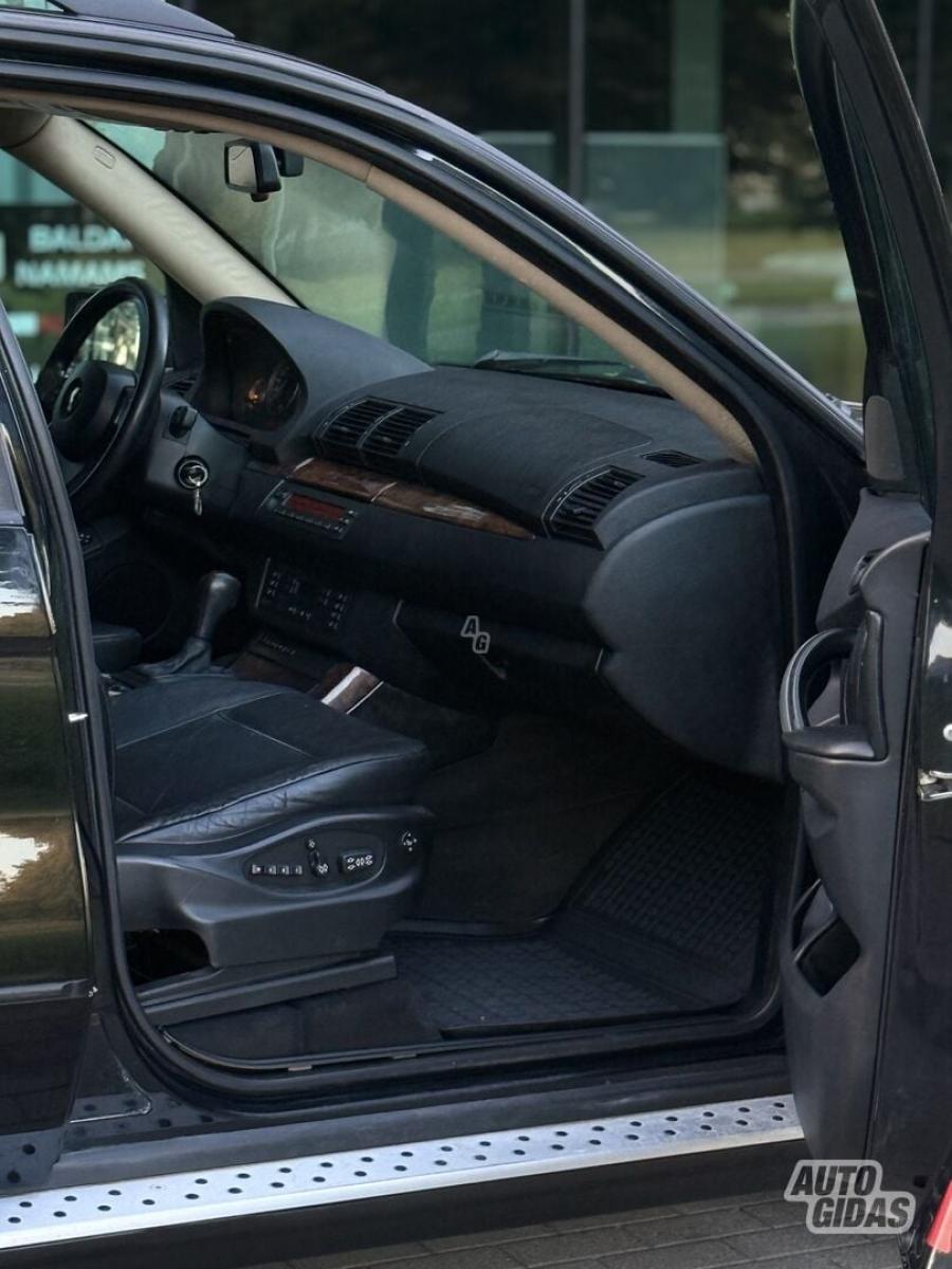 Black BMW X5 2004 in Kaunas, with an engine capacity of 3.00 L and mileage of 0 thousand km for 4200 €, photo 27 on AUTOMOTO.COM.LV