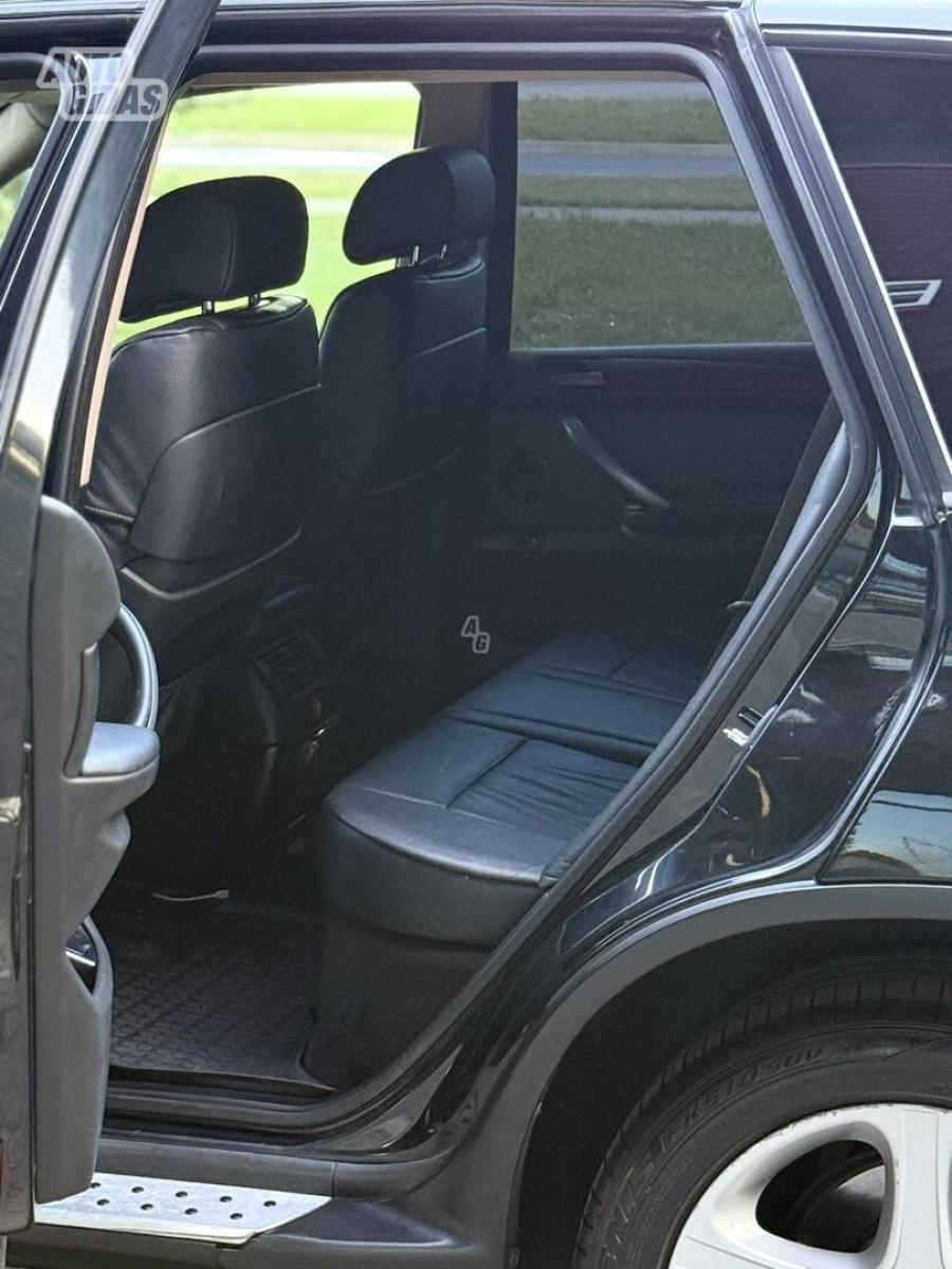 Black BMW X5 2004 in Kaunas, with an engine capacity of 3.00 L and mileage of 0 thousand km for 4200 €, photo 30 on AUTOMOTO.COM.LV
