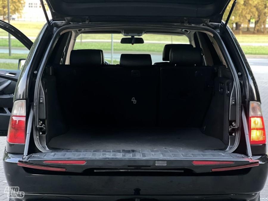 Black BMW X5 2004 in Kaunas, with an engine capacity of 3.00 L and mileage of 0 thousand km for 4200 €, photo 32 on AUTOMOTO.COM.LV