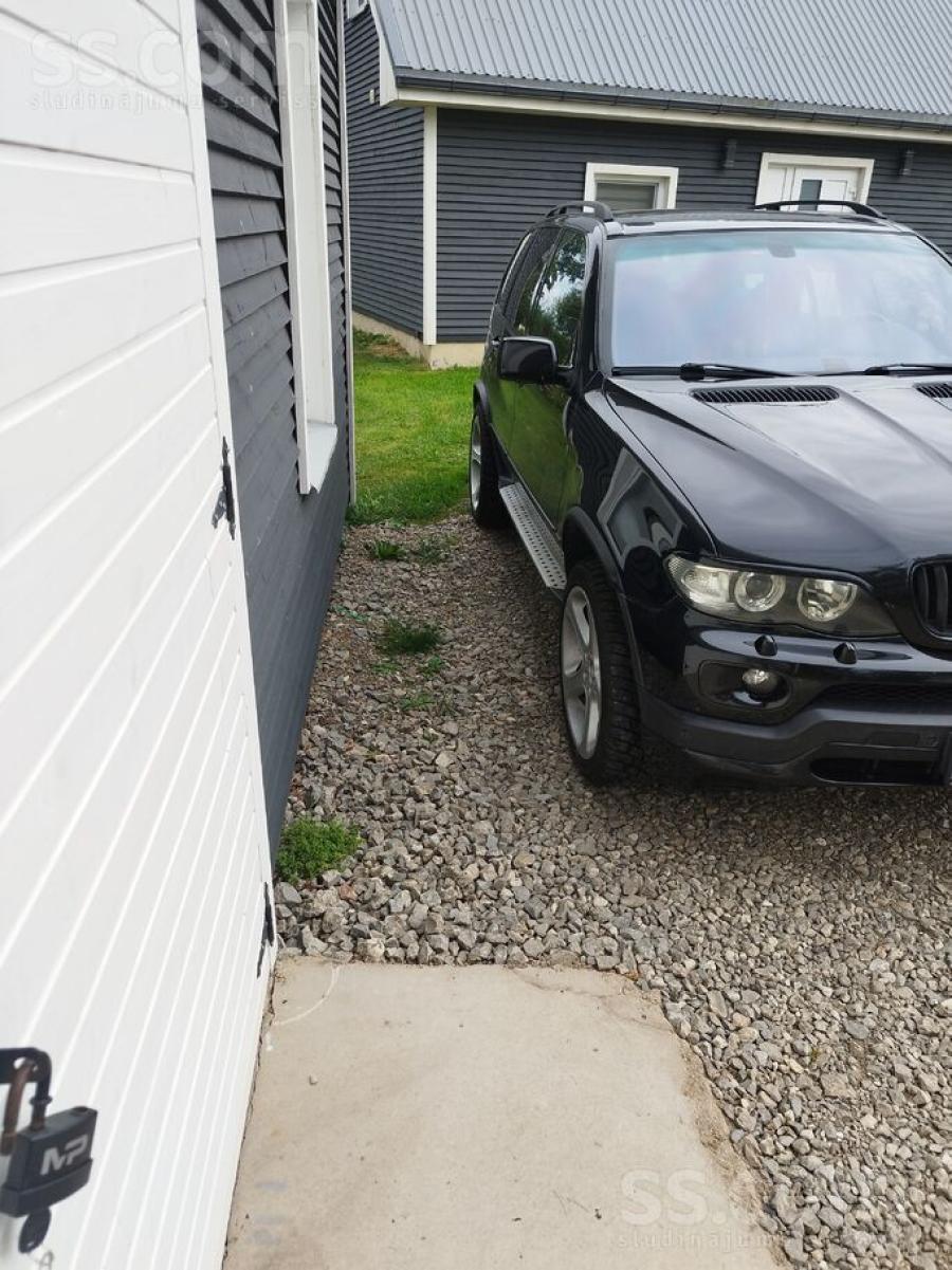 Melns BMW X5 2004 Dobele, ar dzinēja tilpumu 3.00 L un nobraukumu 365 tūkst. km par 5200 €, foto 9 vietnē AUTOMOTO.COM.LV