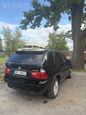 Черный БМВ Х5 2004 в Рига, объемом двигателя 3.00 л и пробегом 399 тыс. км за 3250 €, фото 6 на AUTOMOTO.COM.LV