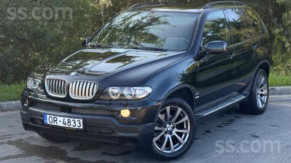 Black BMW X5 2004 in Riga, with an engine capacity of 3.00 L and mileage of 403 thousand km for 4650 €, photo 1 on AUTOMOTO.COM.LV