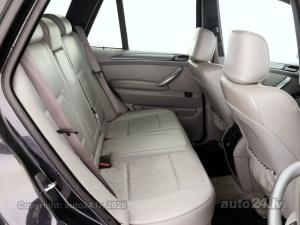 Melns BMW X5 2004 Tallina, ar dzinēja tilpumu 3.00 L un nobraukumu 379 tūkst. km par 3999 €, foto 8 vietnē AUTOMOTO.COM.LV