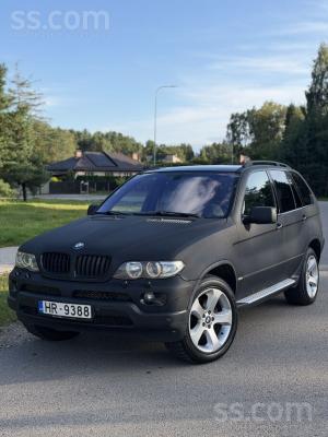 Black BMW X5 2004 in Riga, with an engine capacity of 3.00 L and mileage of 349 thousand km for 3300 €, photo  on AUTOMOTO.COM.LV