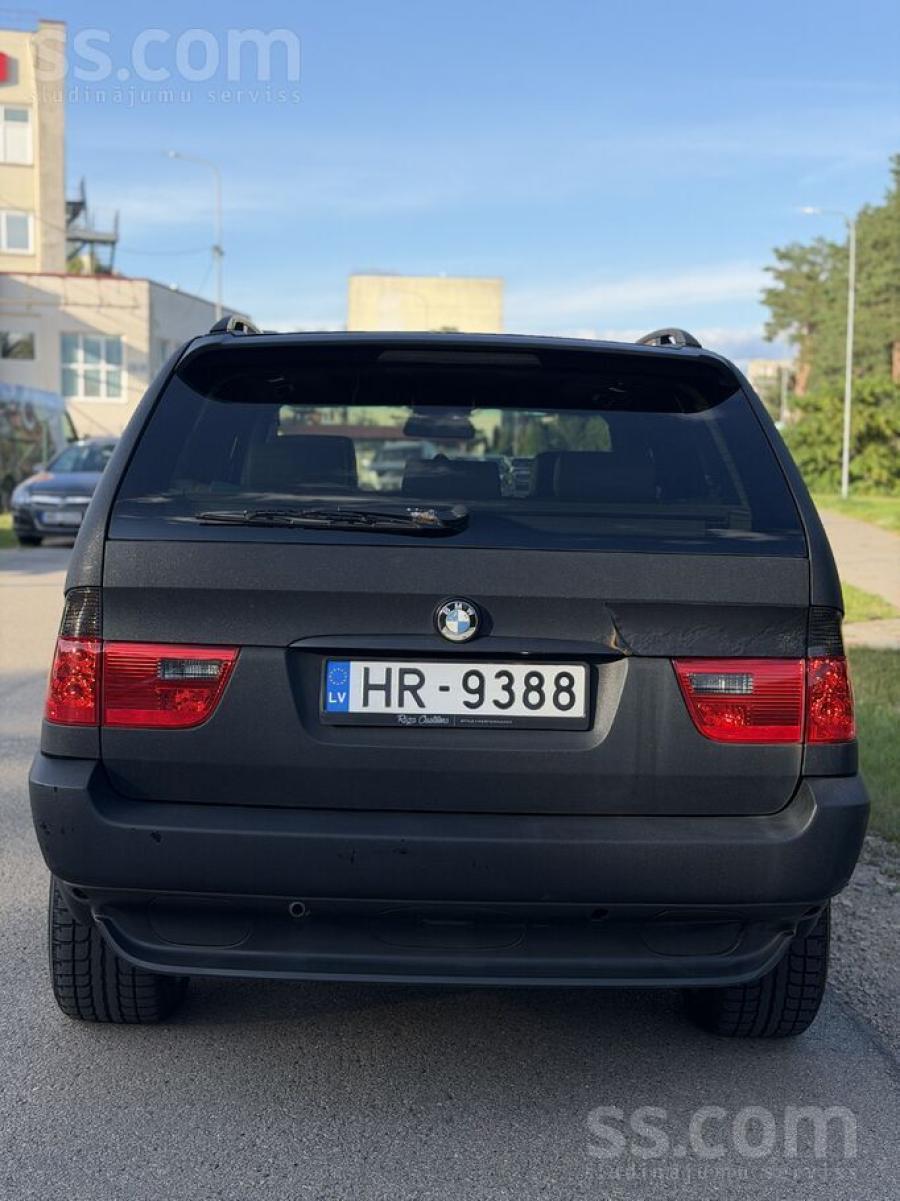 Black BMW X5 2004 in Riga, with an engine capacity of 3.00 L and mileage of 349 thousand km for 3300 €, photo 7 on AUTOMOTO.COM.LV