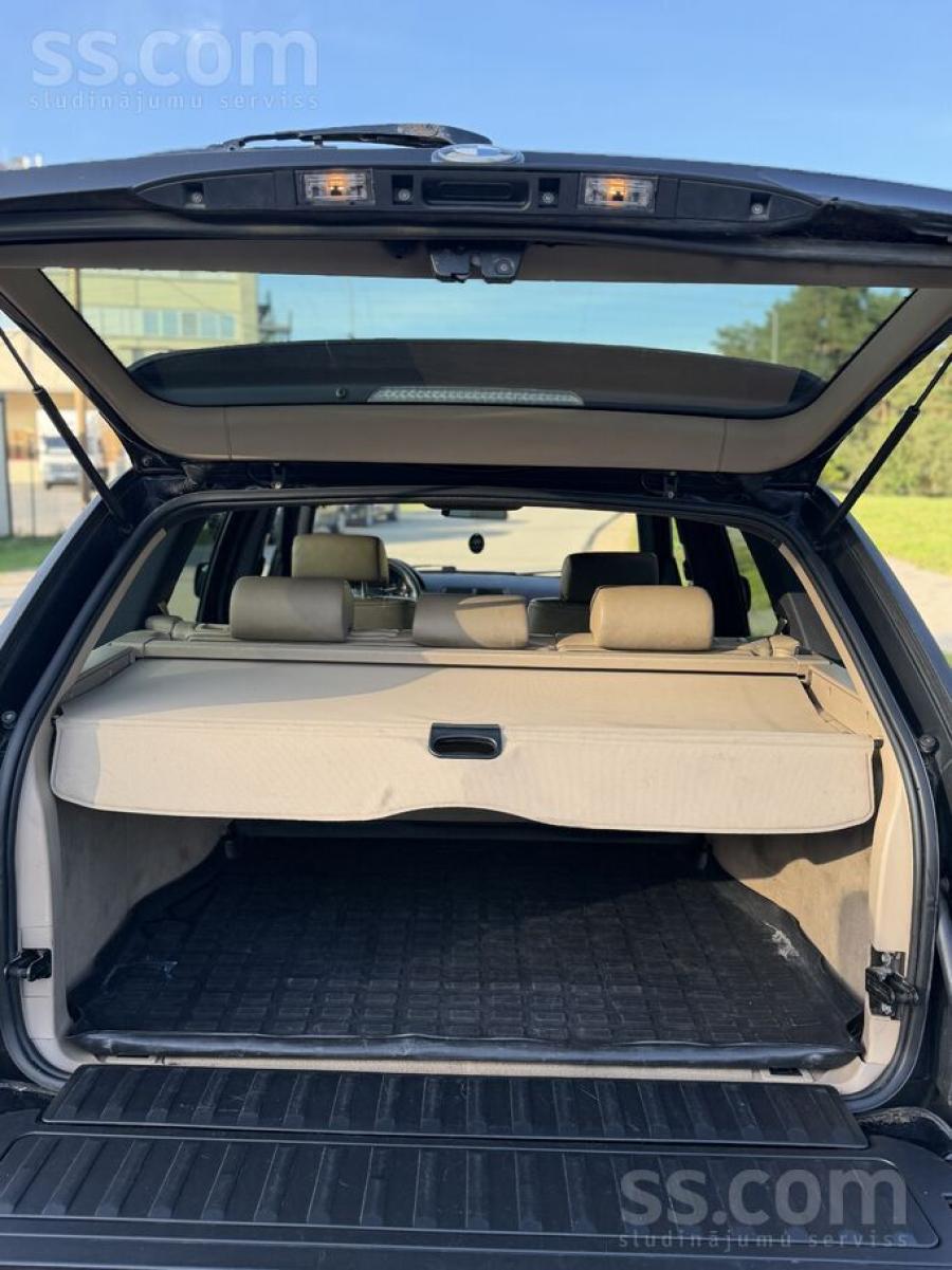 Black BMW X5 2004 in Riga, with an engine capacity of 3.00 L and mileage of 349 thousand km for 3300 €, photo 12 on AUTOMOTO.COM.LV