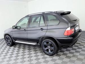 Черный БМВ Х5 2004 в Таллин, объемом двигателя 3.00 л и пробегом 379 тыс. км за 3999 €, фото 5 на AUTOMOTO.COM.LV