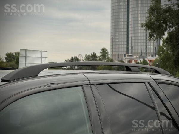 BMW X5 2004 in Riga on AUTOMOTO.COM.LV Black BMW X5 2004 in Riga, with an engine capacity of 3.00 L and mileage of 291 thousand km for 5200 €, photo 11 on AUTOMOTO.COM.LV