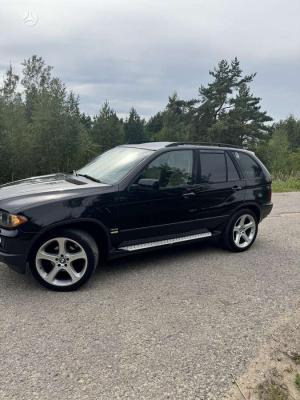 Melns BMW X5 2004 Panevēža, ar dzinēja tilpumu 4.40 L un nobraukumu 437 tūkst. km par 4500 €, foto 3 vietnē AUTOMOTO.COM.LV