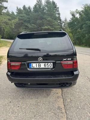 Melns BMW X5 2004 Panevēža, ar dzinēja tilpumu 4.40 L un nobraukumu 437 tūkst. km par 4500 €, foto 4 vietnē AUTOMOTO.COM.LV