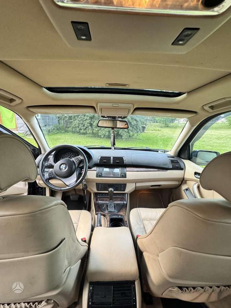 Melns BMW X5 2004 Panevēža, ar dzinēja tilpumu 4.40 L un nobraukumu 437 tūkst. km par 4500 €, foto 7 vietnē AUTOMOTO.COM.LV