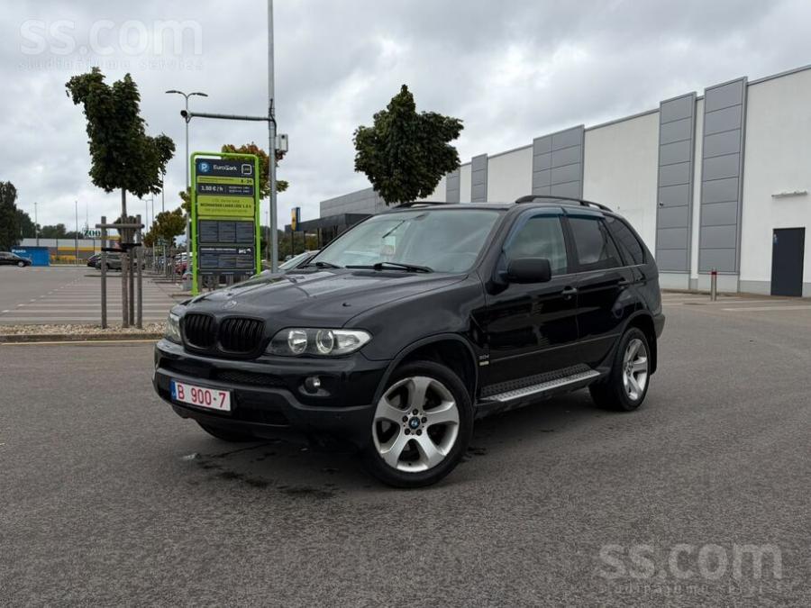 Black BMW X5 2004 in Riga, with an engine capacity of 3.00 L and mileage of 0 thousand km for 4790 €, photo 1 on AUTOMOTO.COM.LV