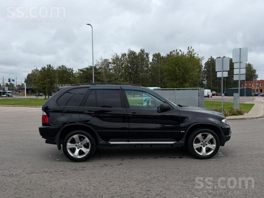 Black BMW X5 2004 in Riga, with an engine capacity of 3.00 L and mileage of 0 thousand km for 4790 €, photo 7 on AUTOMOTO.COM.LV