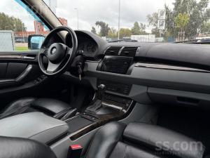 Black BMW X5 2004 in Riga, with an engine capacity of 3.00 L and mileage of 0 thousand km for 4790 €, photo 8 on AUTOMOTO.COM.LV