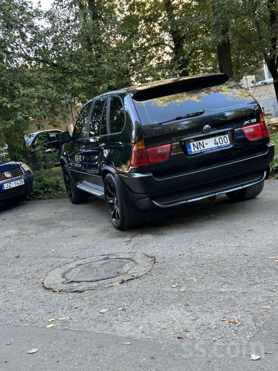 Black BMW X5 2004 in Daugavpils, with an engine capacity of 3.00 L and mileage of 320 thousand km for 6000 €, photo 7 on AUTOMOTO.COM.LV