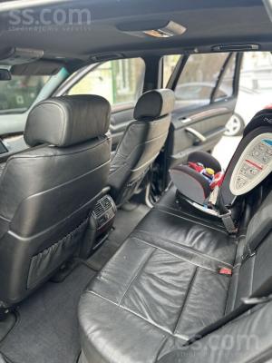 Black BMW X5 2004 in Daugavpils, with an engine capacity of 3.00 L and mileage of 320 thousand km for 6000 €, photo 11 on AUTOMOTO.COM.LV