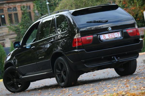 Black BMW X5 2004 in Riga, with an engine capacity of 3.00 L and mileage of 301 thousand km for 3890 €, photo 5 on AUTOMOTO.COM.LV