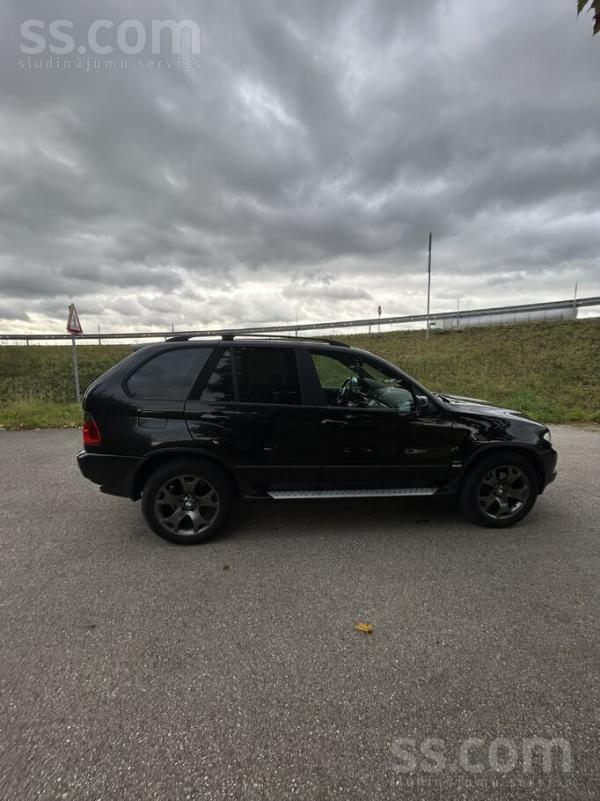 Melns BMW X5 2004 Kuldīga, ar dzinēja tilpumu 3.00 L un nobraukumu 312 tūkst. km par 5699 €, foto 5 vietnē AUTOMOTO.COM.LV