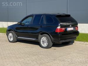 Melns BMW X5 2005 Rīga, ar dzinēja tilpumu 3.00 L un nobraukumu 412 tūkst. km par 4990 €, foto 3 vietnē AUTOMOTO.COM.LV