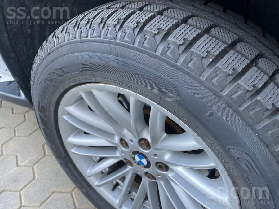 Melns BMW X5 2005 Rīga, ar dzinēja tilpumu 3.00 L un nobraukumu 412 tūkst. km par 4990 €, foto 15 vietnē AUTOMOTO.COM.LV
