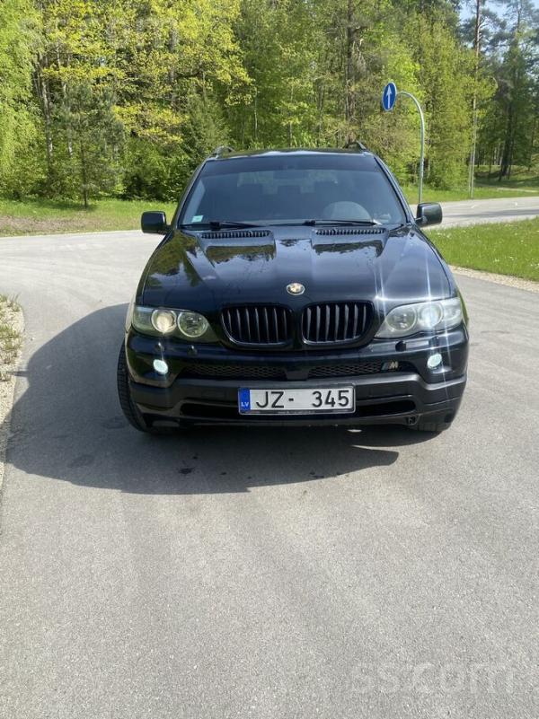 Black BMW X5 2005 in Aluksne, with an engine capacity of 3.00 L and mileage of 357 thousand km for 3750 €, photo 3 on AUTOMOTO.COM.LV