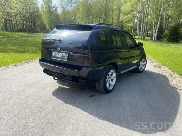 Black BMW X5 2005 in Aluksne, with an engine capacity of 3.00 L and mileage of 357 thousand km for 3750 €, photo 5 on AUTOMOTO.COM.LV