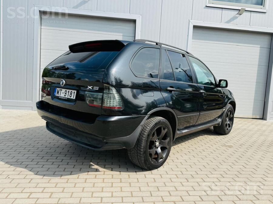 Black BMW X5 2005 in Riga, with an engine capacity of 3.00 L and mileage of 0 thousand km for 4900 €, photo 5 on AUTOMOTO.COM.LV