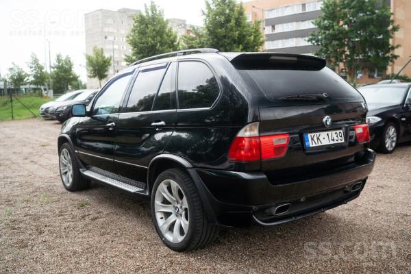 Melns BMW X5 2005 Liepāja, ar dzinēja tilpumu 3.00 L un nobraukumu 368 tūkst. km par 4990 €, foto 6 vietnē AUTOMOTO.COM.LV