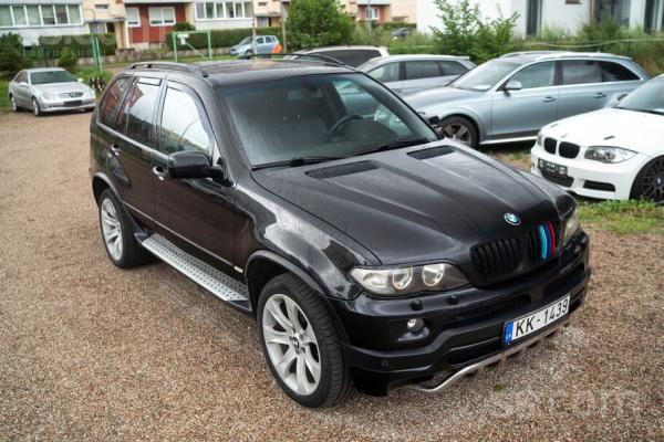 Melns BMW X5 2005 Liepāja, ar dzinēja tilpumu 3.00 L un nobraukumu 368 tūkst. km par 4990 €, foto 9 vietnē AUTOMOTO.COM.LV