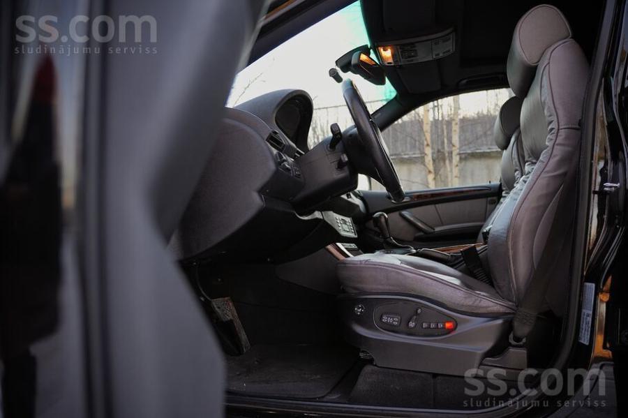 Melns BMW X5 2005 Rīga, ar dzinēja tilpumu 3.00 L un nobraukumu 302 tūkst. km par 8990 €, foto 26 vietnē AUTOMOTO.COM.LV
