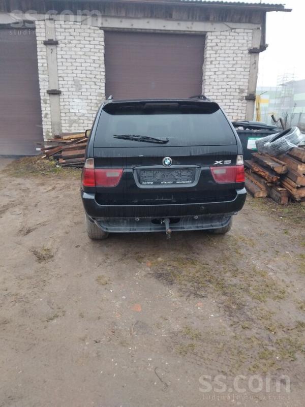Melns BMW X5 2005 Rīga, ar dzinēja tilpumu 3.00 L un nobraukumu 272 tūkst. km par 2700 €, foto 4 vietnē AUTOMOTO.COM.LV