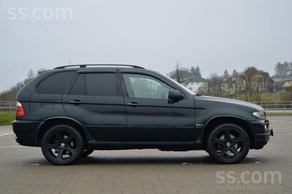 Black BMW X5 2005 in Rezekne, with an engine capacity of 3.00 L and mileage of 403 thousand km for 7000 €, photo 4 on AUTOMOTO.COM.LV