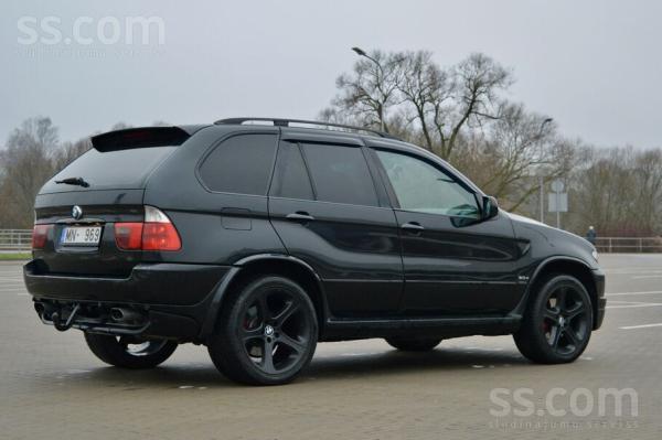 Black BMW X5 2005 in Rezekne, with an engine capacity of 3.00 L and mileage of 403 thousand km for 7000 €, photo 9 on AUTOMOTO.COM.LV